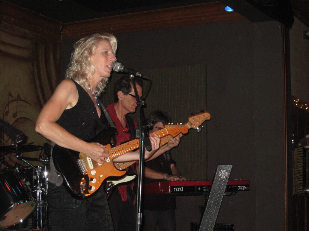 Laurie Morvan Band | Making Music